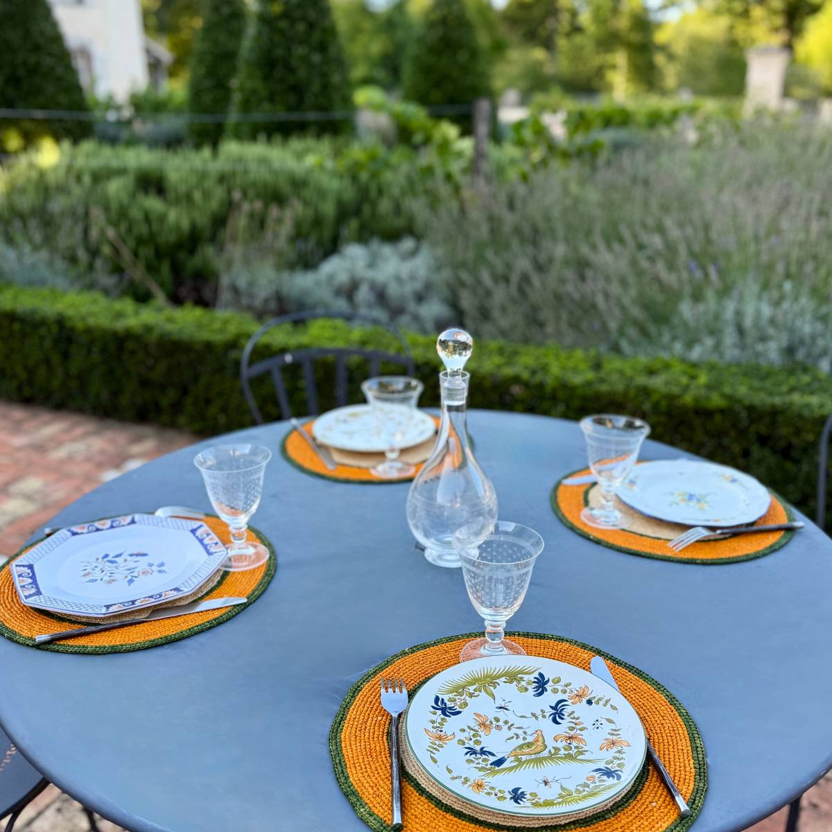A l'unité - Sets de table ronds en raphia naturel bordure épaisse jaun ...